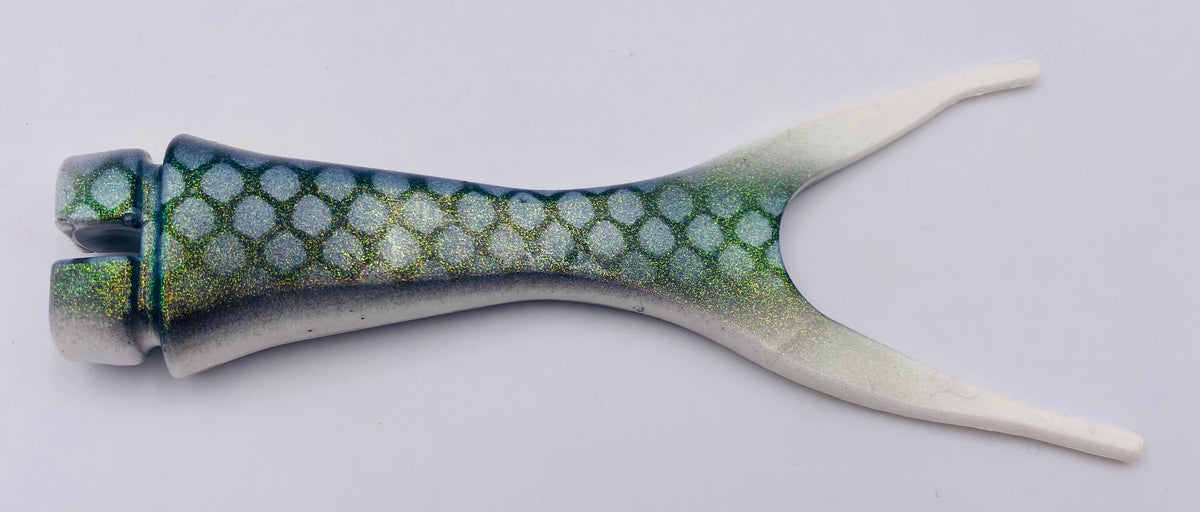 Custom Shallow Invader Replacement Tails – Musky Innovations